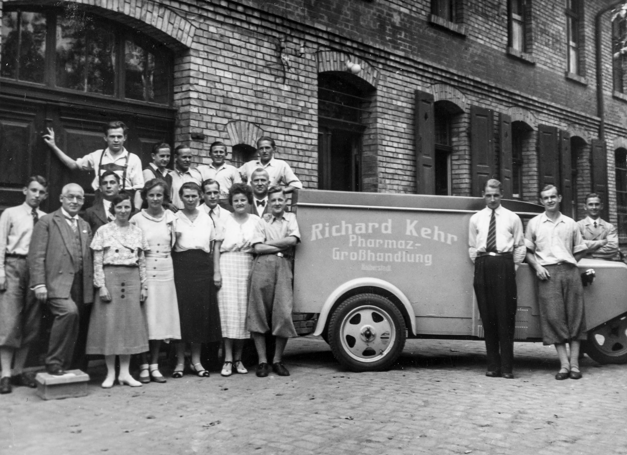Geschichte - Richard KEHR GmbH & Co. KG Pharmazeutische Großhandlung